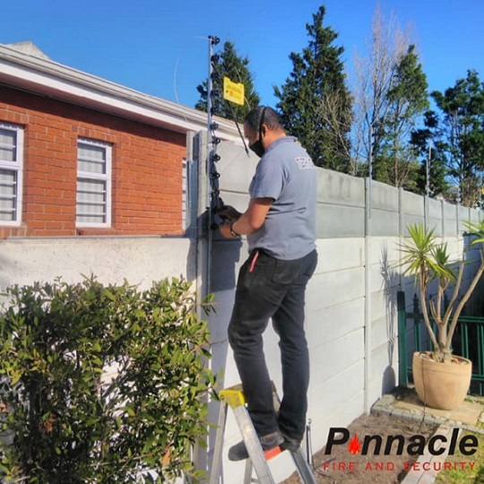 HOME | Pinnacle Fire and Security